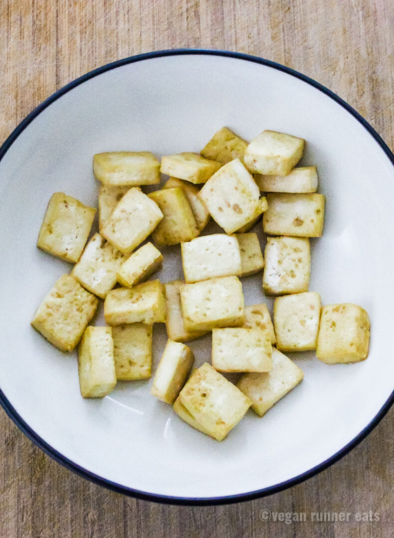 How to Make Crispy Baked Tofu in the Oven with No Oil
